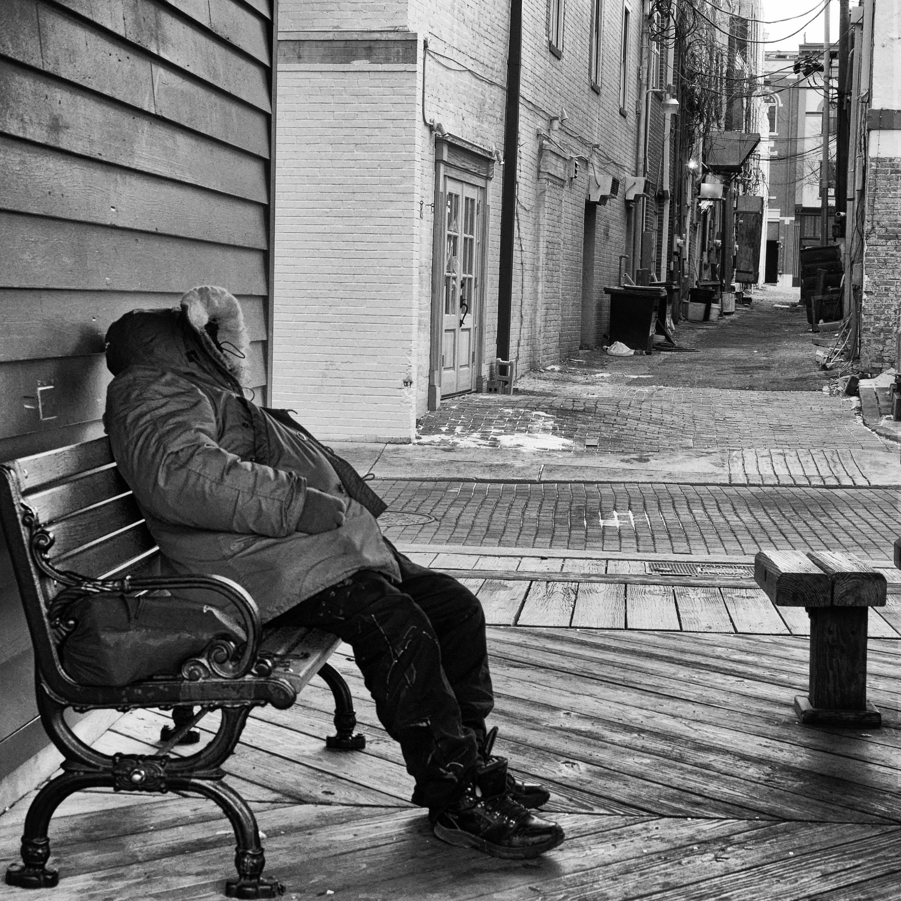 Alley Way .024 Fuji Neo 100.201.jpg - Masters Of Photography